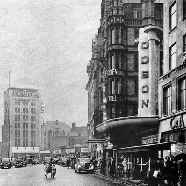 Mick Jagger and the Cigarette Butt – Cherry's Cache