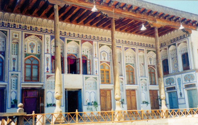 Forgotten Images from the Silk Road – Cherry's Cache