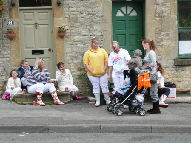 At the Horse Fair, in Stow-on-the-Wold – Cherry's Cache